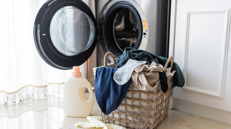 The Science behind Laundry Detergent Sheets Hey Dirt
